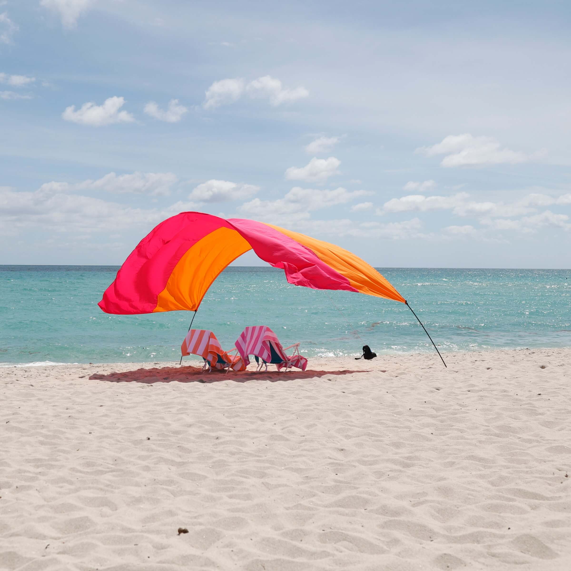 Shibumi Shade Classic with Quiet™ Canopy
